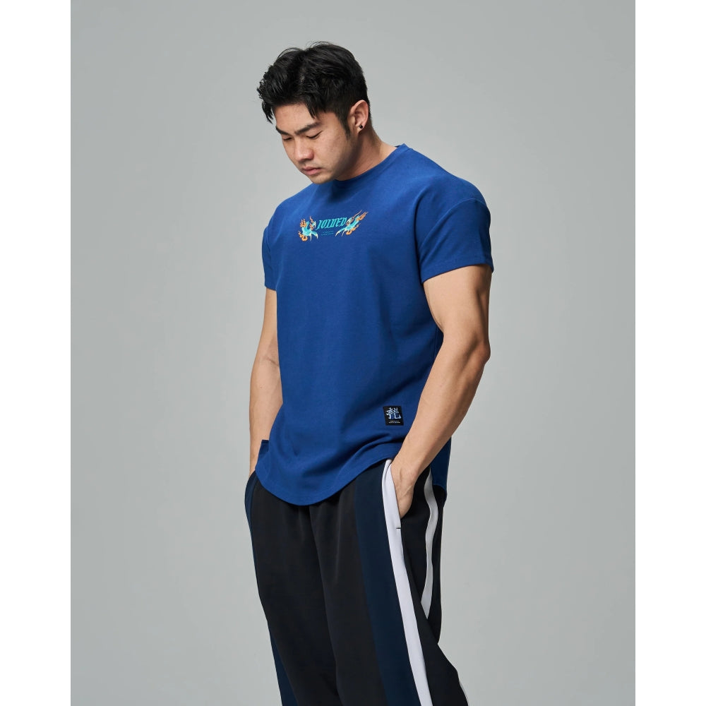 TEAMJOINED JOINED® CNY24 COILED DRAGON DROP SHOULDER MUSCLE TEE-DARK B ...