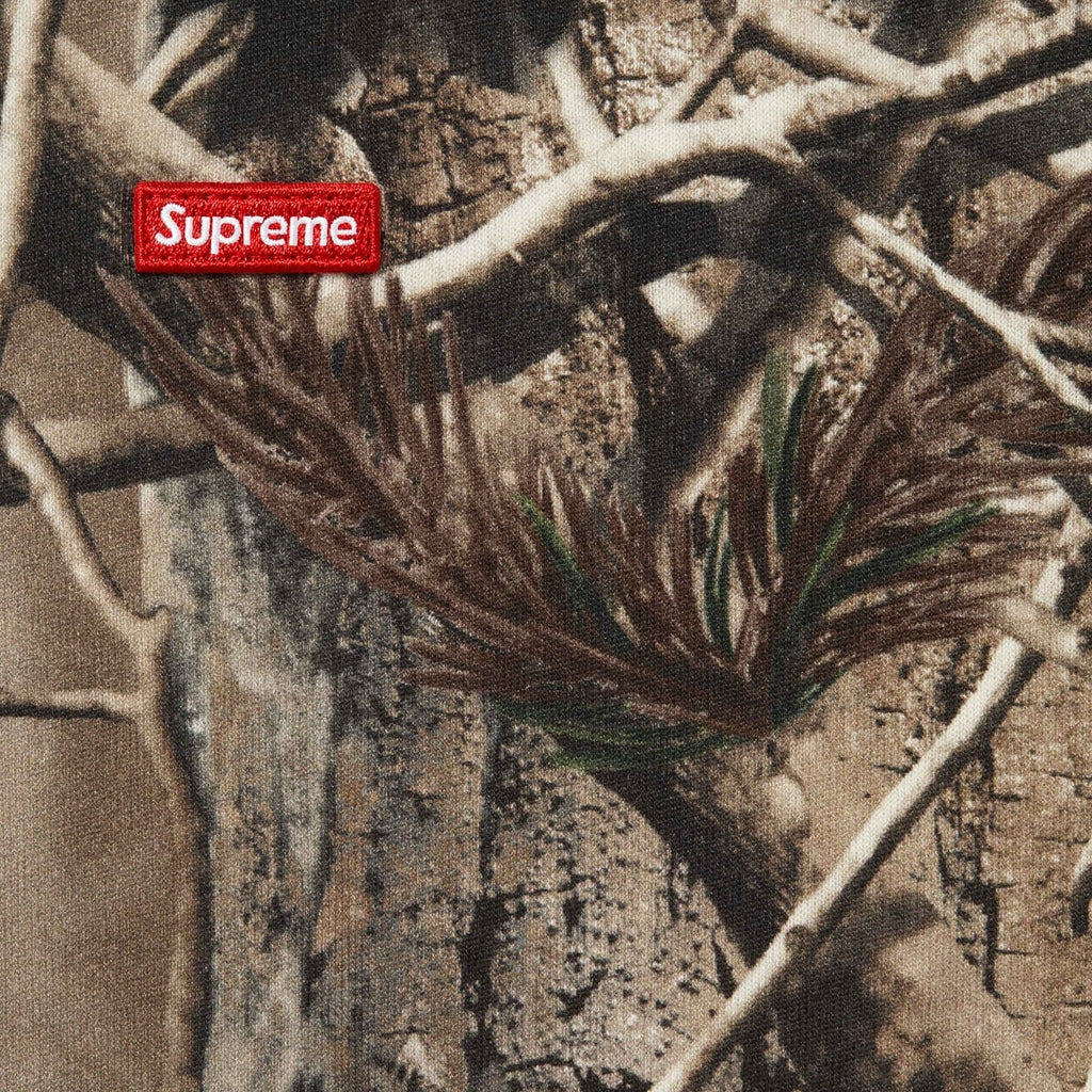 SUPREME SMALL BOX L/S TEE-REALTREE® AP CAMO - Popcorn Store